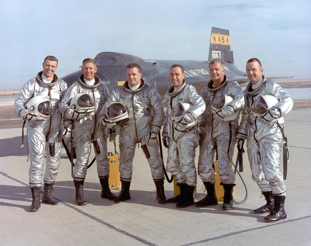 1970 US AIR FORCE Tropical – The Master of Speed